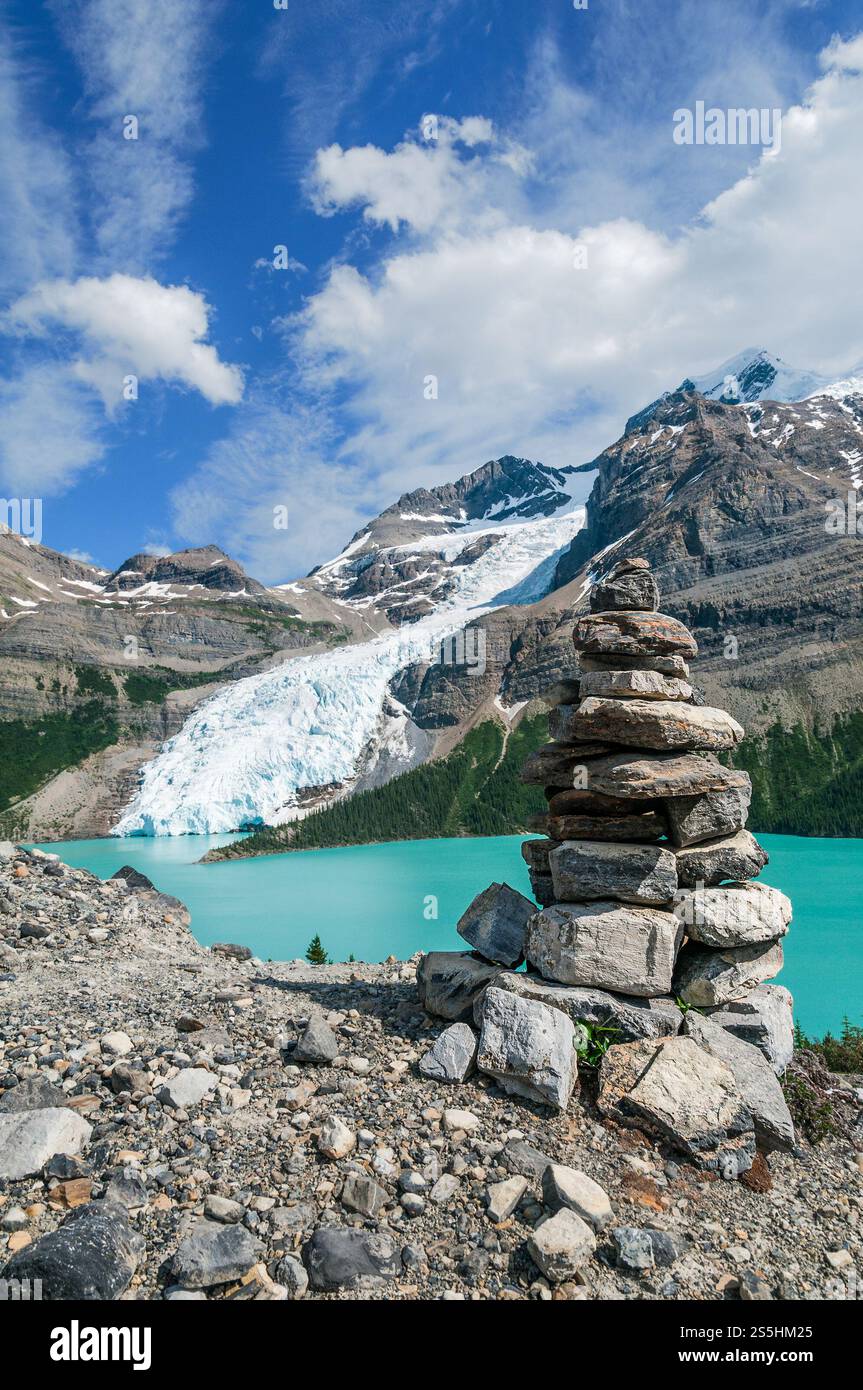 Berg Glacier, Berg Lake, Mount Robson Provincial Park, BC, Canada Stock ...