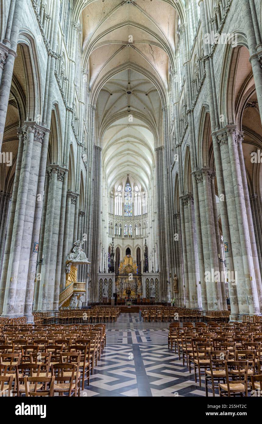 Interior of Amiens Cathedral Basilica of Our Lady Notre-Dame Roman ...