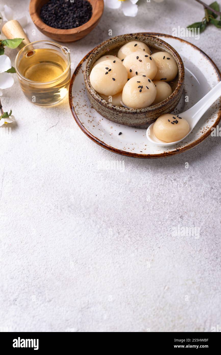 Tang yuan rice dumpling balls for Chinese lunar New year celebration ...