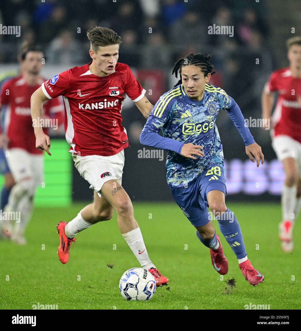 ALKMAAR - (l-r) David Moller Wolfe of AZ Alkmaar, Kian Fitz-Jim of Ajax ...