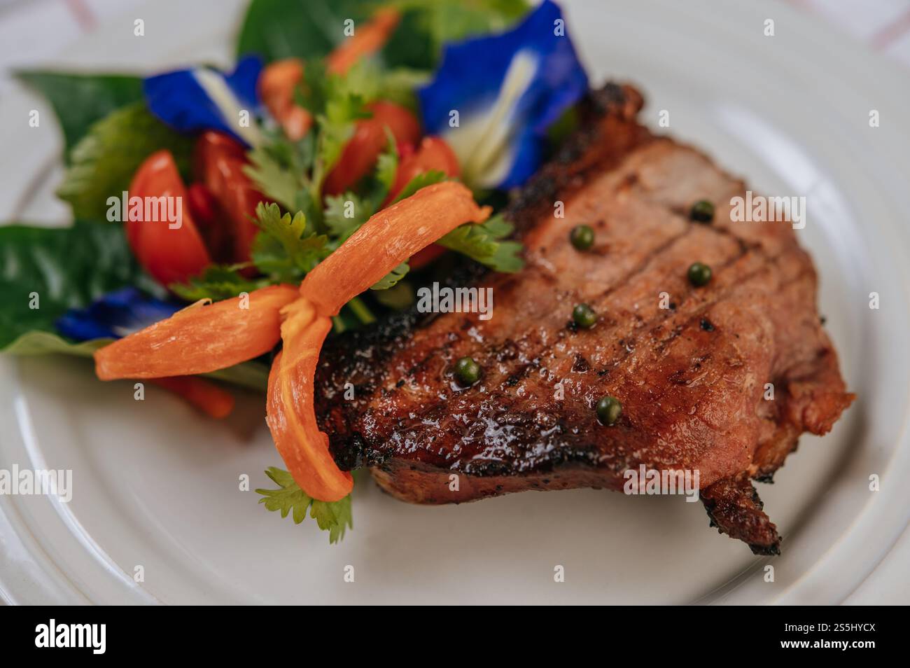 Butterfly steak hi-res stock photography and images - Alamy