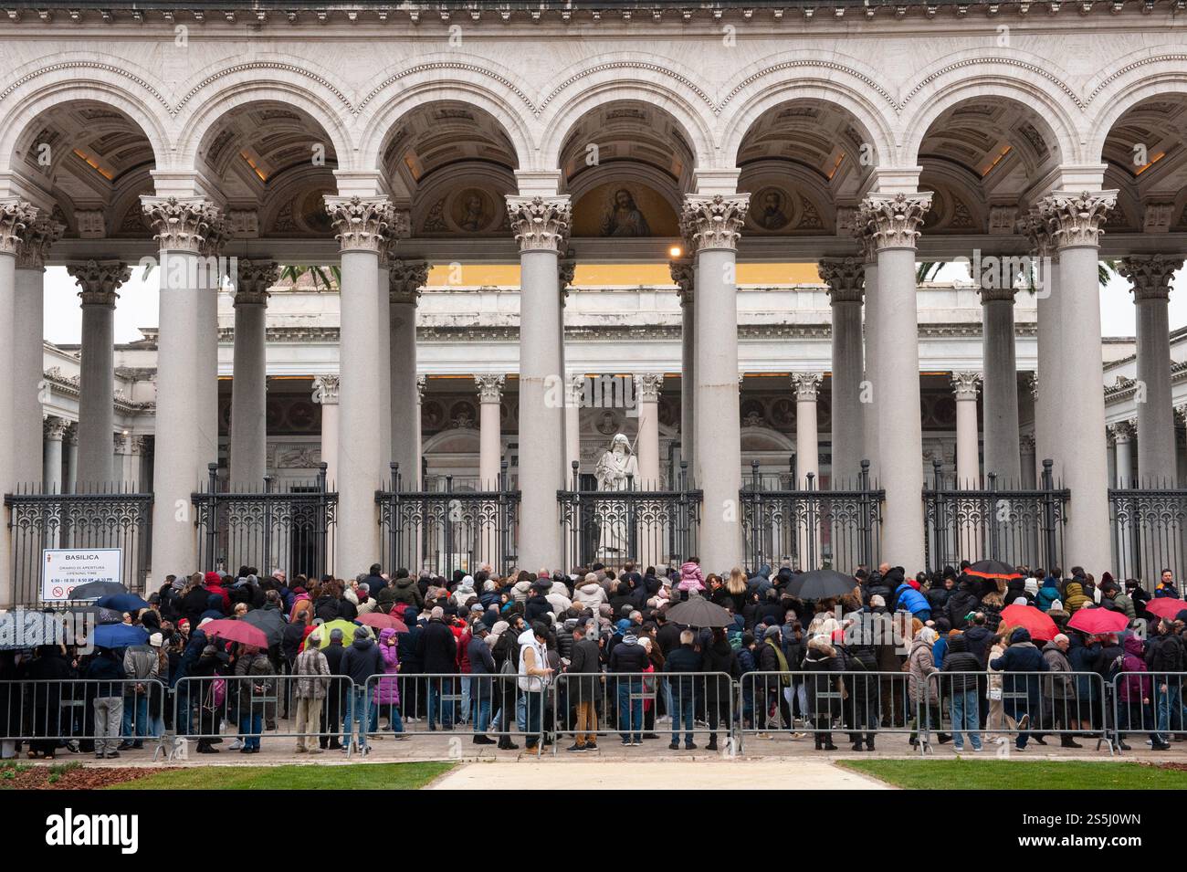 January 05, 2025 - Rome, Italy: Jubilee, pilgrims wait to enter St Paul ...
