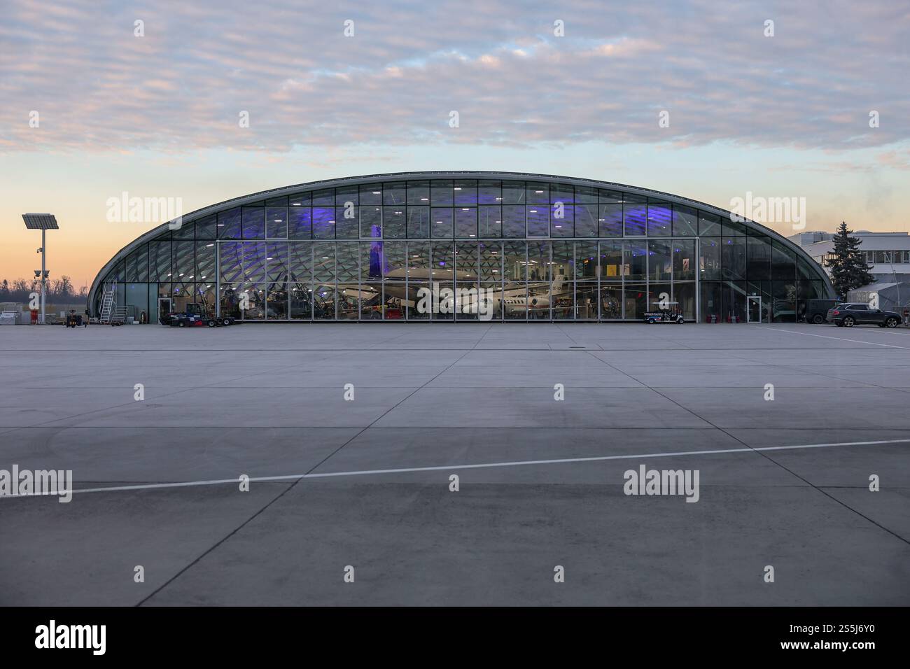 Salzburg, Austria. 14th Jan, 2025. View of Hangar 8 at Salzburg Airport ...