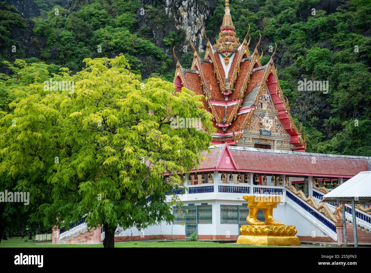 the Wat Khao Daeng Temple at the Village of Khao Daeng at the Hat Sam ...