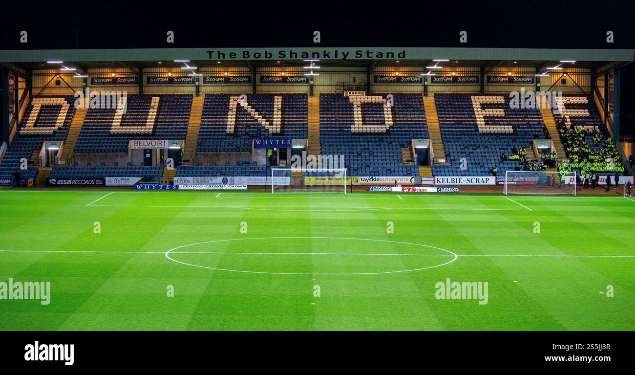 Dens Park, Dundee, UK. 14th Jan, 2025. Scottish Premiership Football ...
