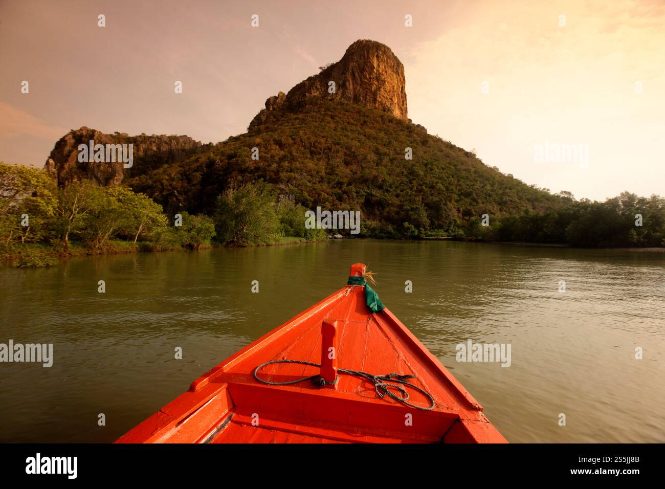 a Boat Tour in the Landscape with river Klong Khao Daeng at the Village ...