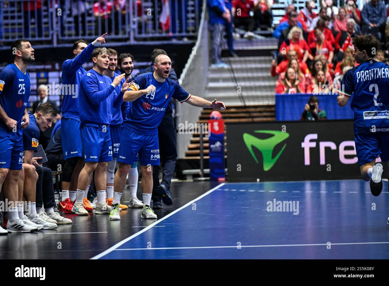 Herning, Denmark. 14th Jan, 2025. Jeremi Pirani of Italy during IHF Men ...