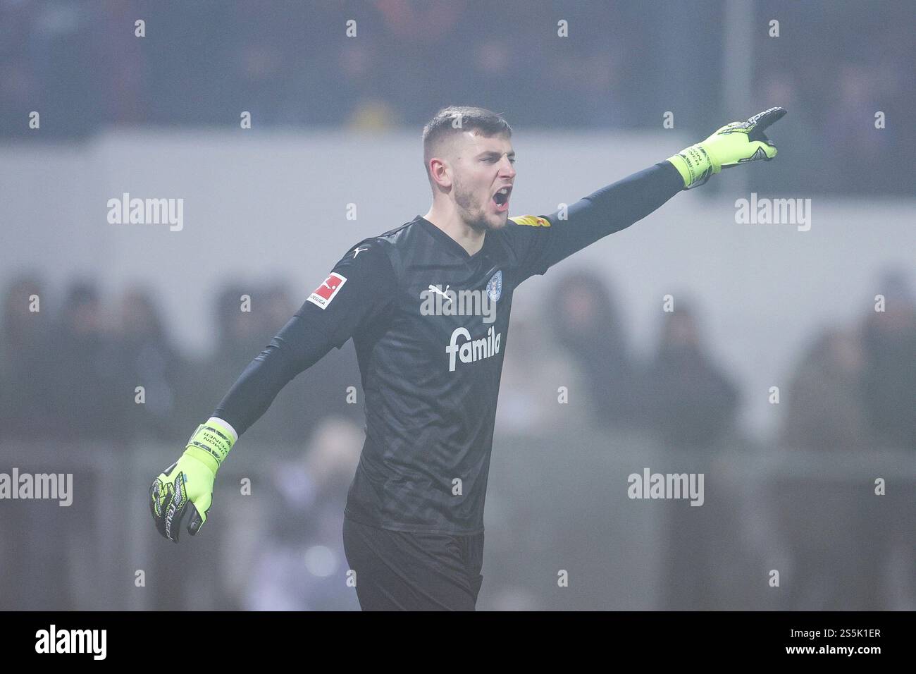 Kiel, Deutschland. 14th Jan, 2025. 14.01.2025, 1. Bundesliga, 17 ...