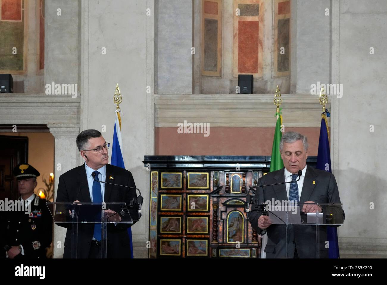Italian Foreign Minister Antonio Tajani, right, and his Israeli ...