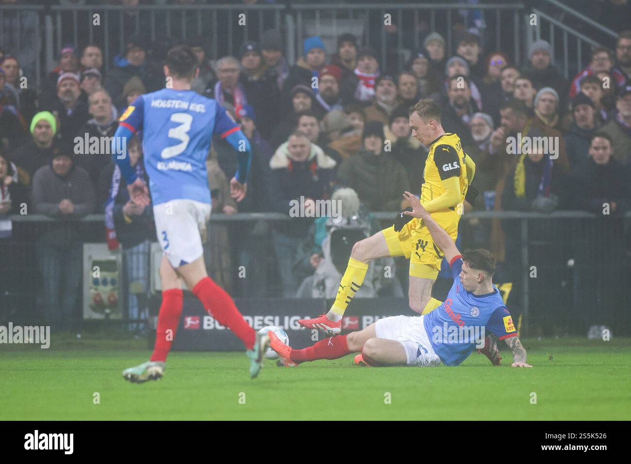 Kiel, Deutschland. 14th Jan, 2025. 14.01.2025, 1. Bundesliga, 17 ...