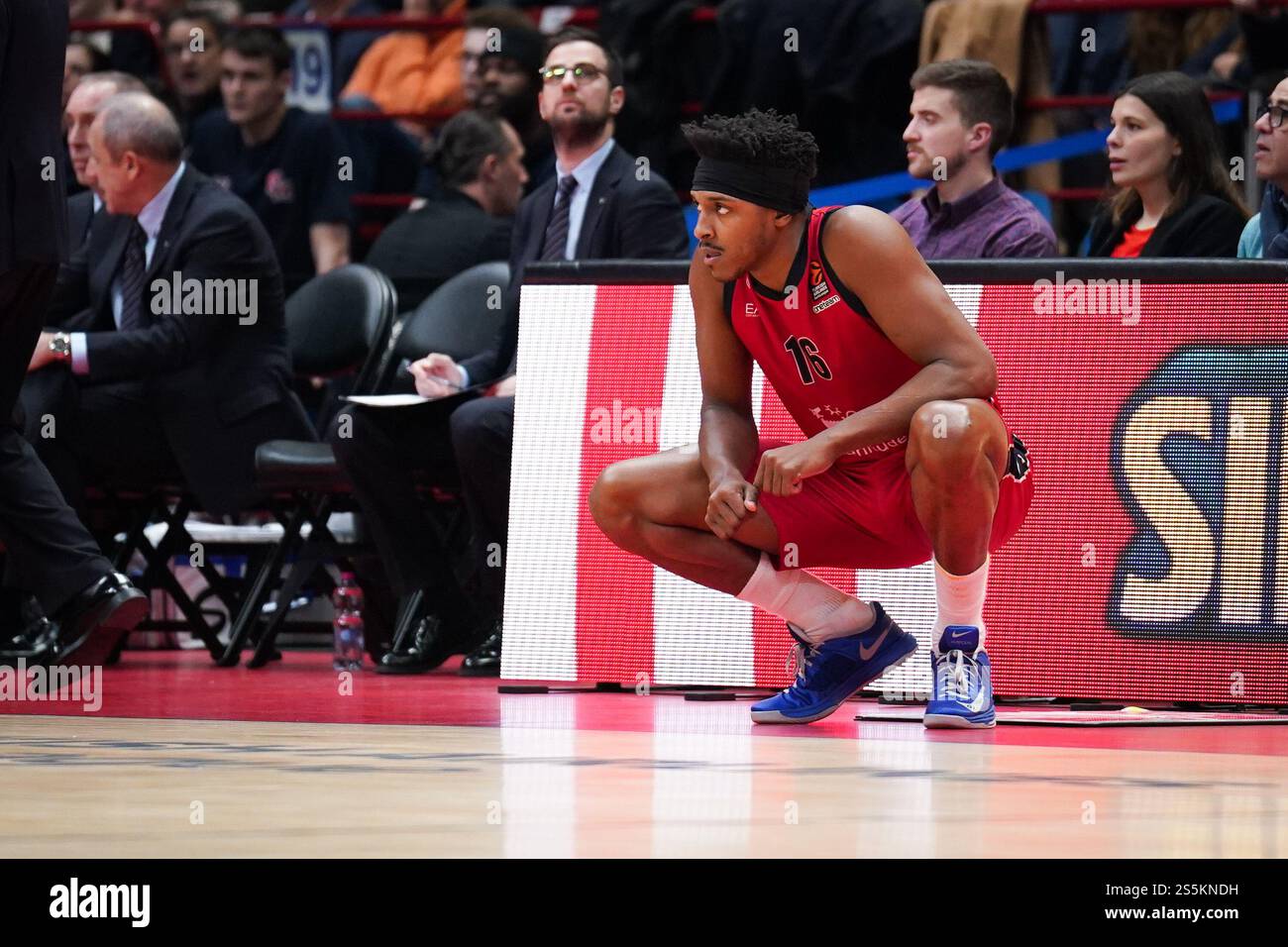 Milan, Italy. 14th Jan, 2025. ZACH LEDAY (EA7 EMPORIO ARMANI OLIMPIA ...