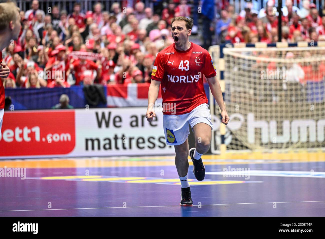 Herning, Denmark. 14th Jan, 2025. Simon Bogetoft Pytlick of Danmark ...