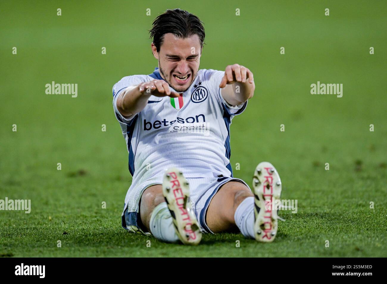 Venice, Italy. 12th Jan, 2025. Inter's Matteo Darmian shows his ...