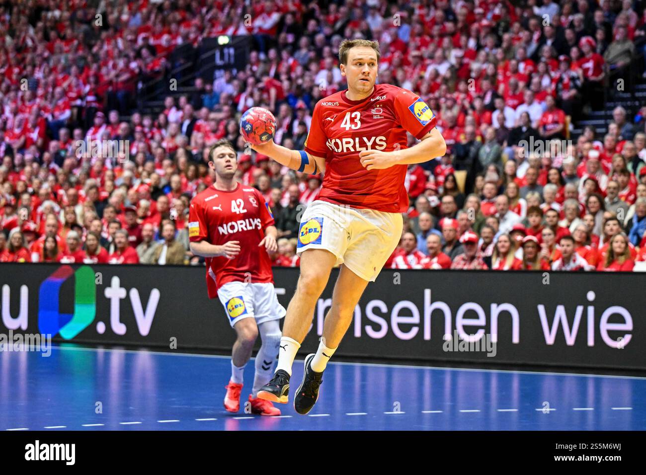 Herning, Denmark. 14th Jan, 2025. Simon Bogetoft Pytlick of Danmark ...