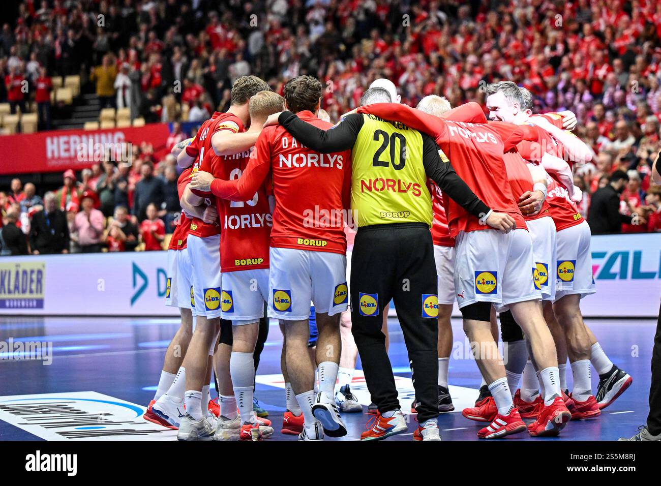 Herning, Denmark. 14th Jan, 2025. Team Danimarca Denmark during IHF Men ...