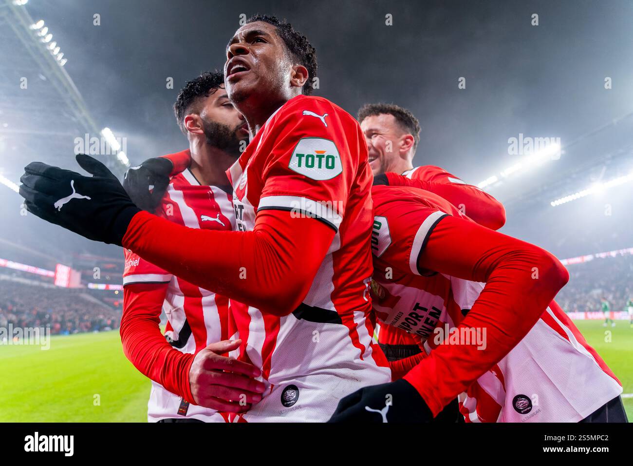 Eindhoven, Netherlands. 14th Jan, 2025. EINDHOVEN, NETHERLANDS - JANUARY 14: Ismael Saibari of ...