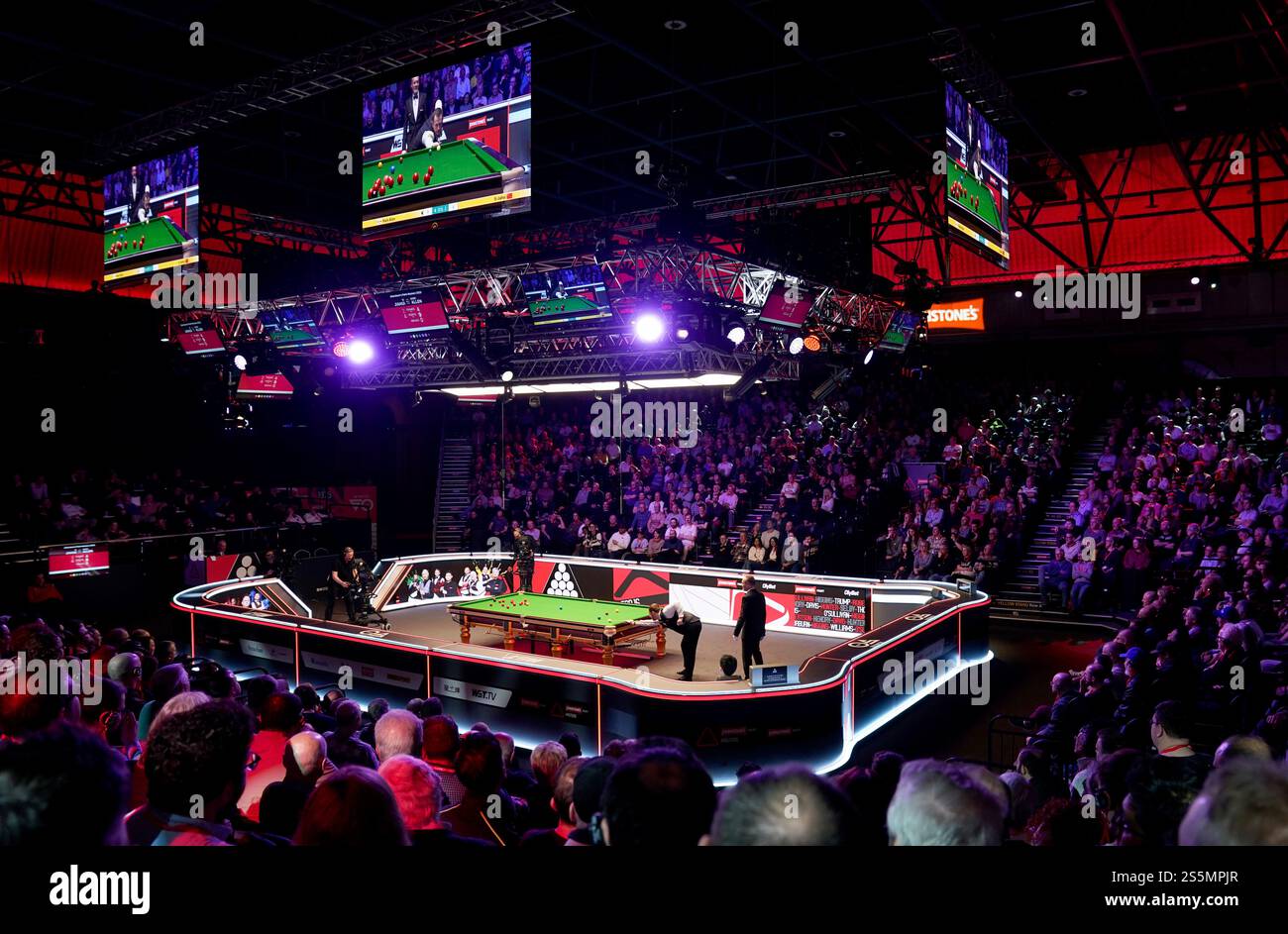 General view of Mark Allen during his last-16 match against Jiahui Si ...