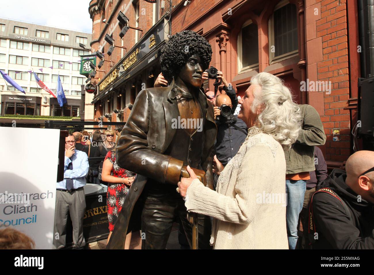 Dublin, Ireland - 15th August 2013 - Philmena Lynott with the statue ...