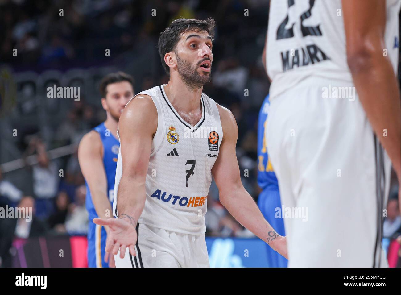 Madrid, Spain. 14th Jan, 2025. 14th January 2025; Movistar Arena; Madrid, Spain; Turkish ...