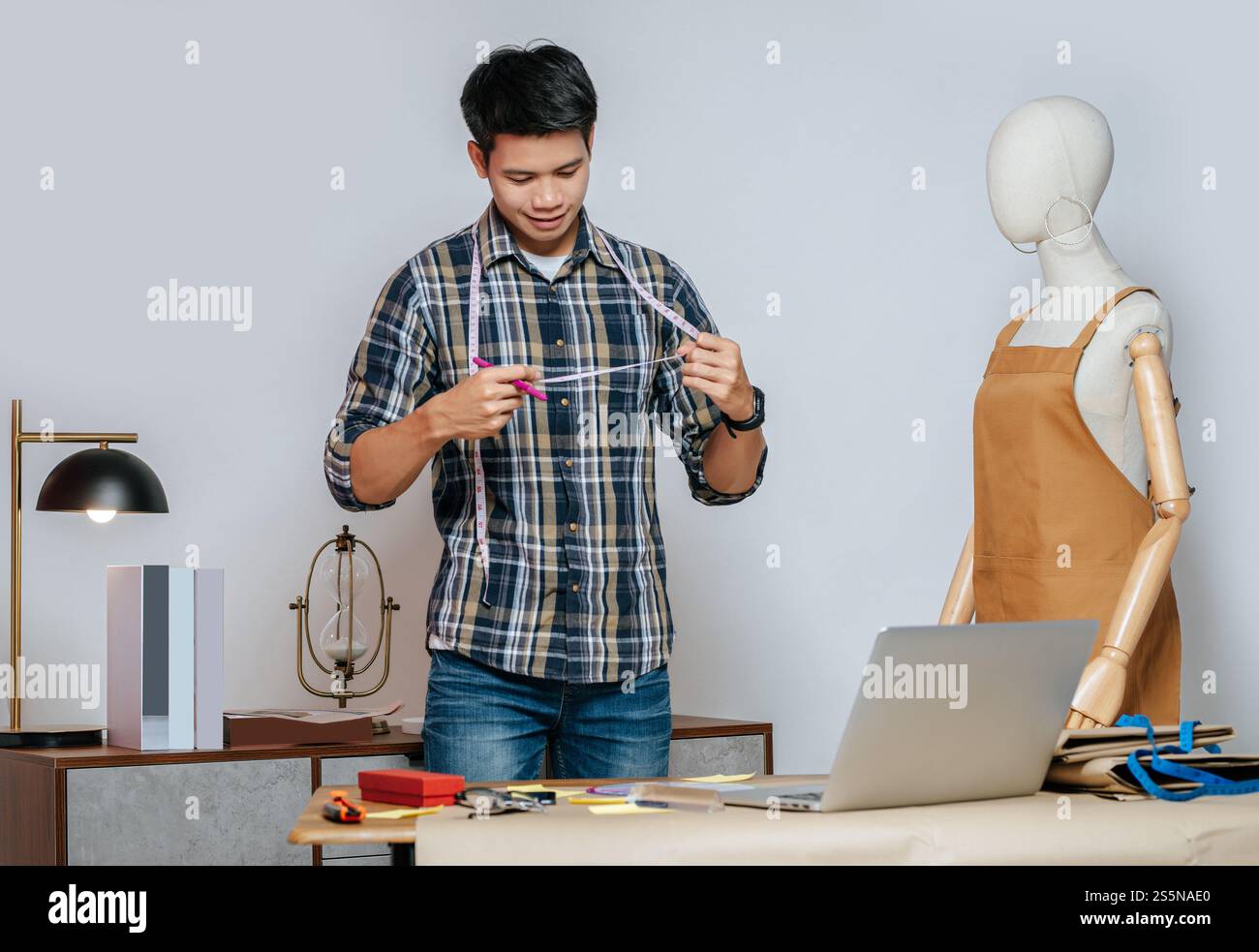 Smiile hi-res stock photography and images - Alamy