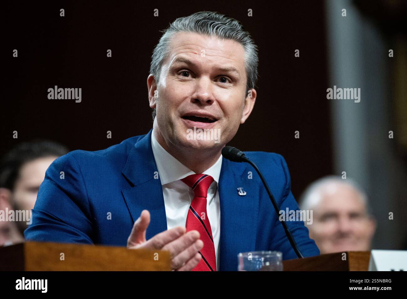 Secretary hegseth hi-res stock photography and images - Alamy
