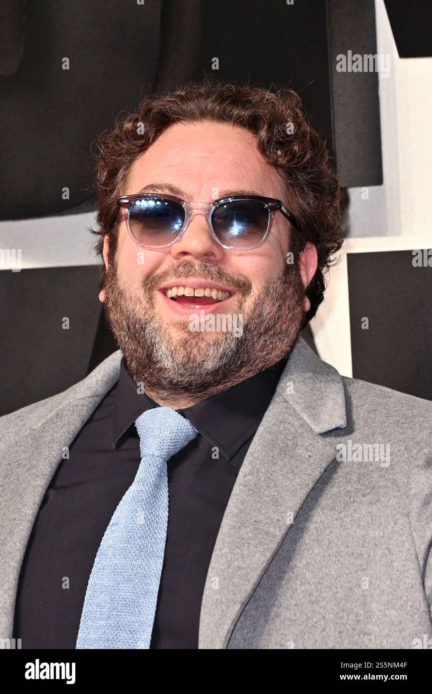 London, UK. 14th Jan, 2025. Dan Fogler at A Complete Unknown UK ...
