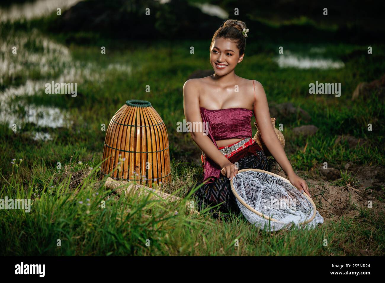 Portrait Young pretty Asian woman in beautiful Thai traditional clothes ...