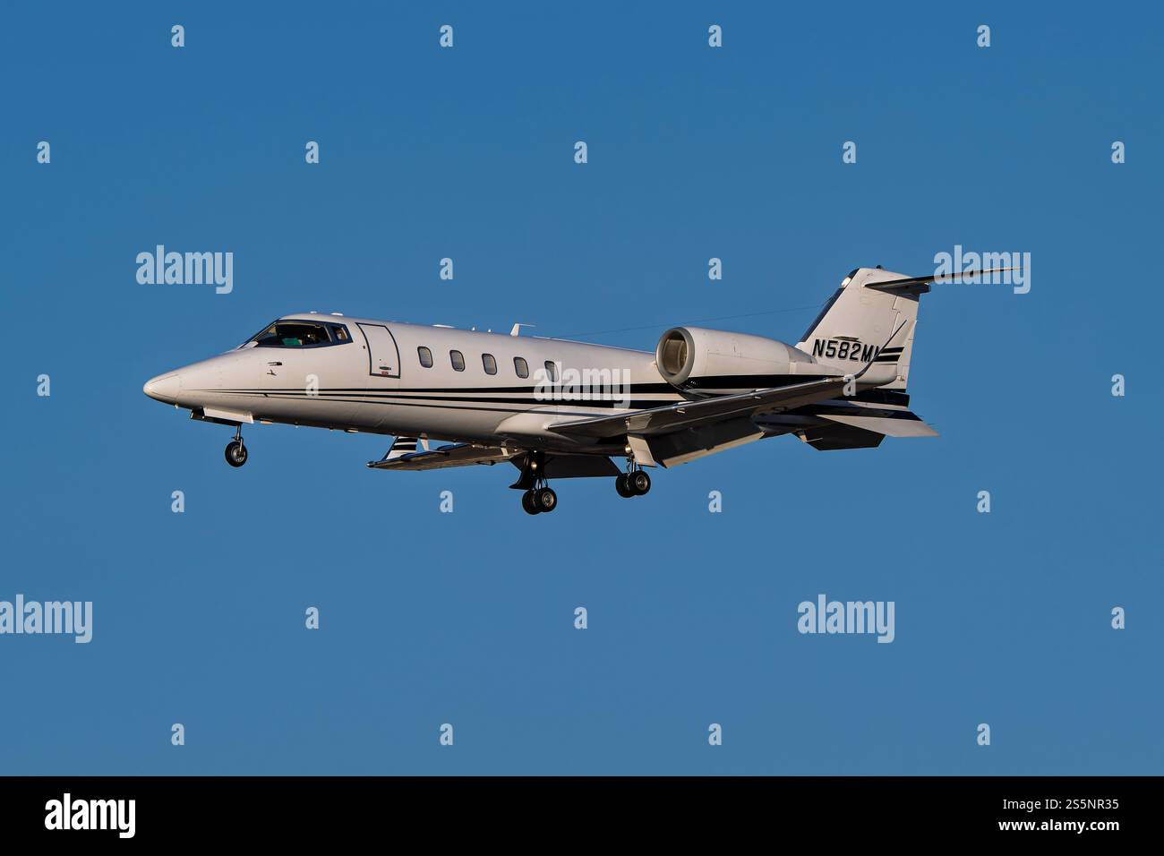 Sky Harbor International Airport 1-11-2025 Phoenix, AZ USA Private ...