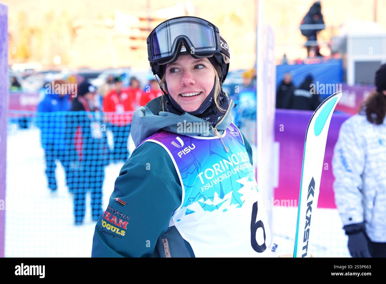 Bardonecchia, Italy. 14th Jan, 2025. Hanna Weese (GER) Feestyle Skiing ...