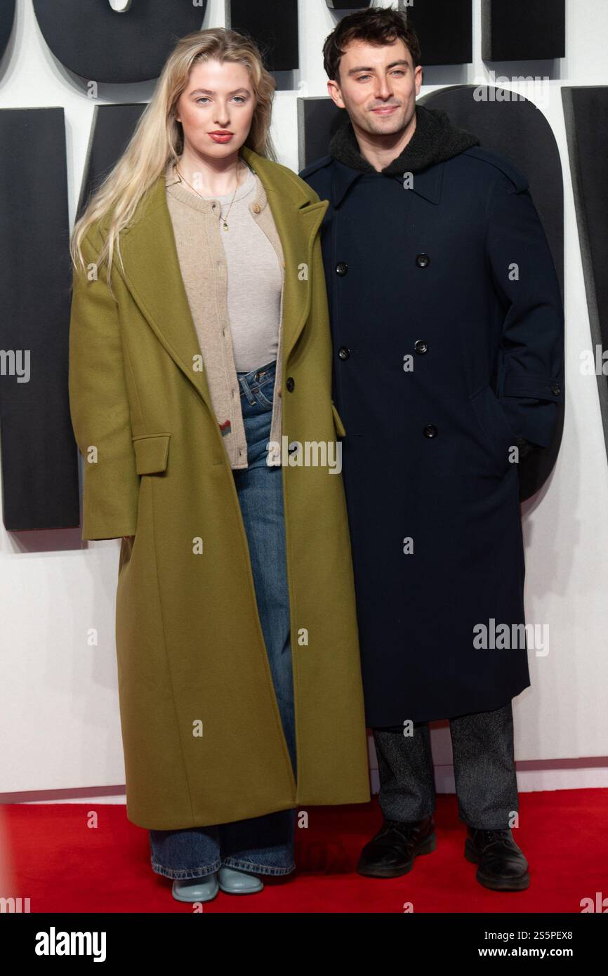 London, UK. 14 Jan, 2025. Pictured: Anais Gallagher and boyfriend ...