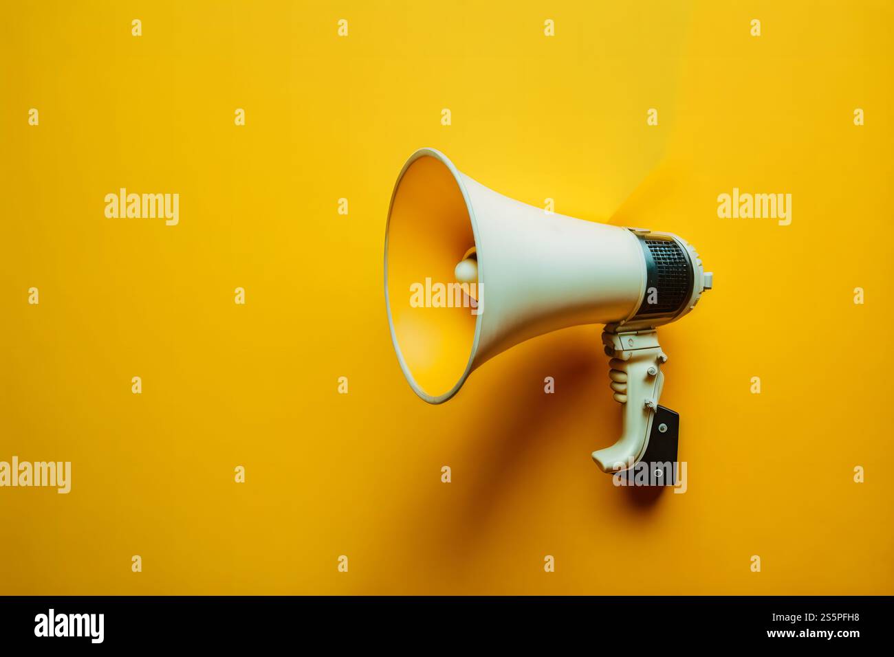 hand loudspeaker design, loud-hailer or speaking trumpet, yellow press ...