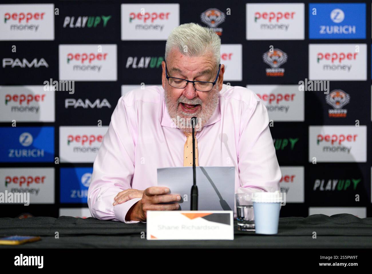 Sydney, Australia. 15th Jan, 2025. Shane Richardson speaks to media ...