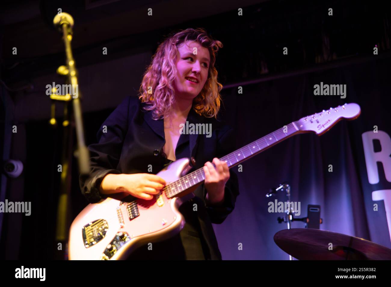 London, United Kingdom. 14th January 2025. Lambrini Girls play an ...