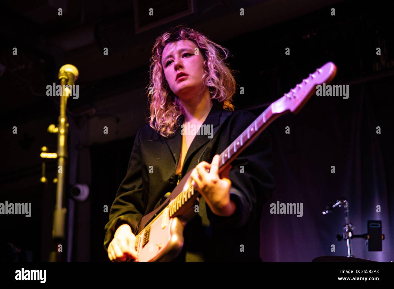 London, United Kingdom. 14th January 2025. Lambrini Girls play an ...