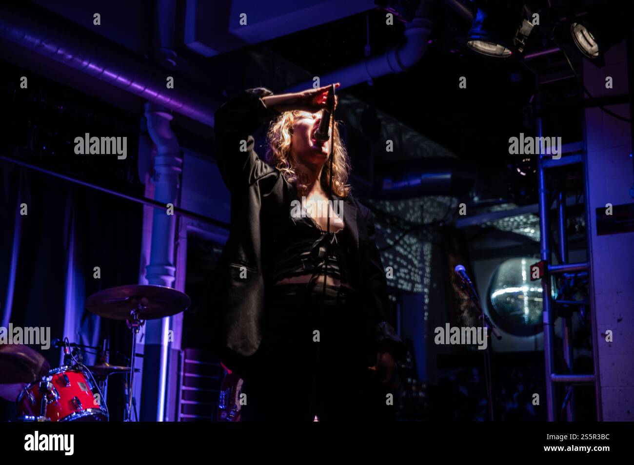 London, United Kingdom. 14th January 2025. Lambrini Girls play an ...