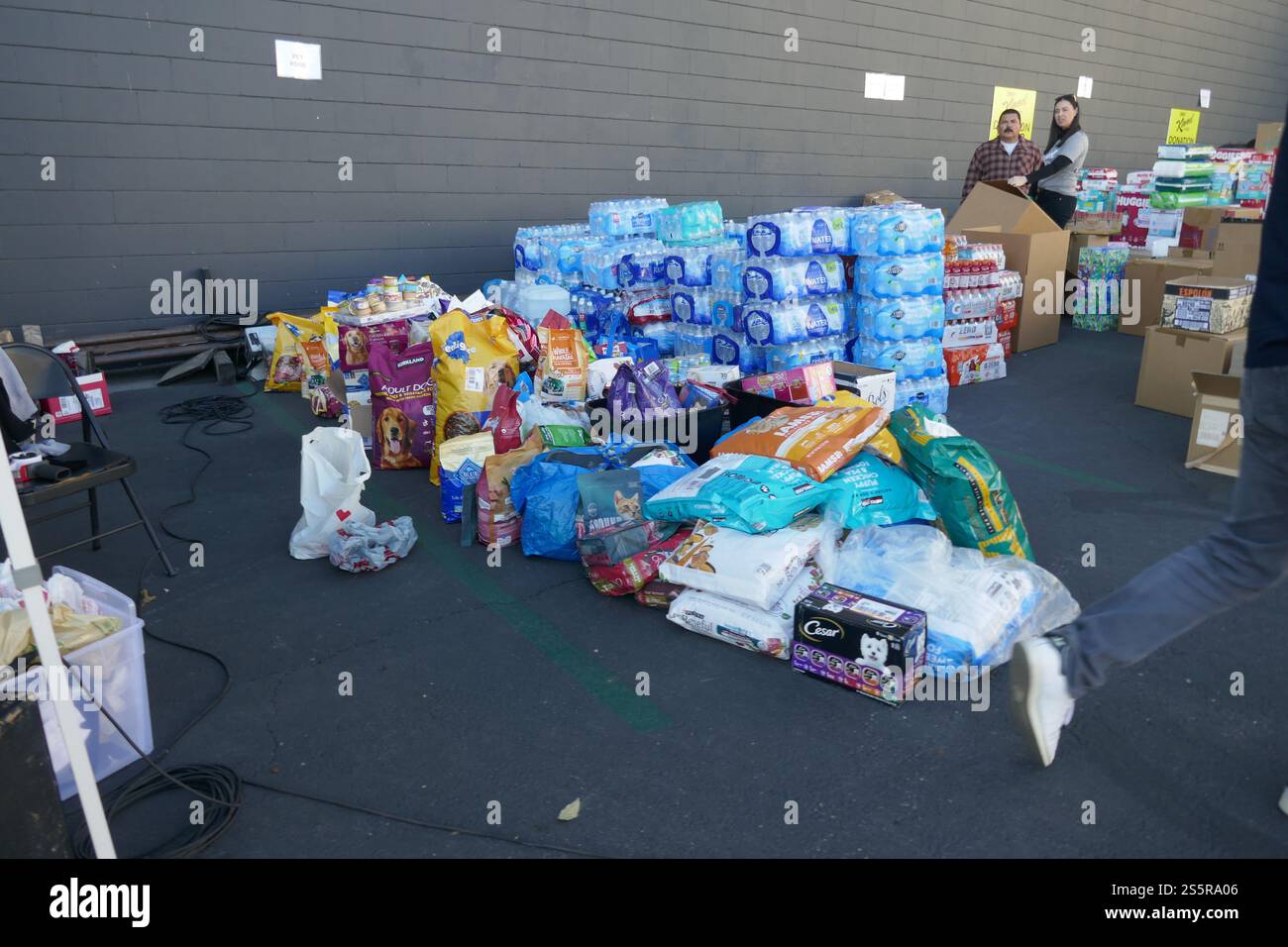 Los Angeles, California USA 14th January 2025 Donations at Jimmy Kimmel ...