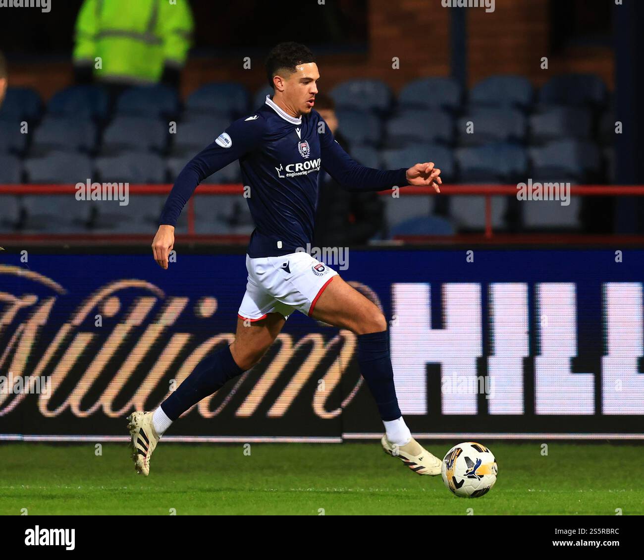 Dens Park, Dundee, UK. 14th Jan, 2025. Scottish Premiership Football ...