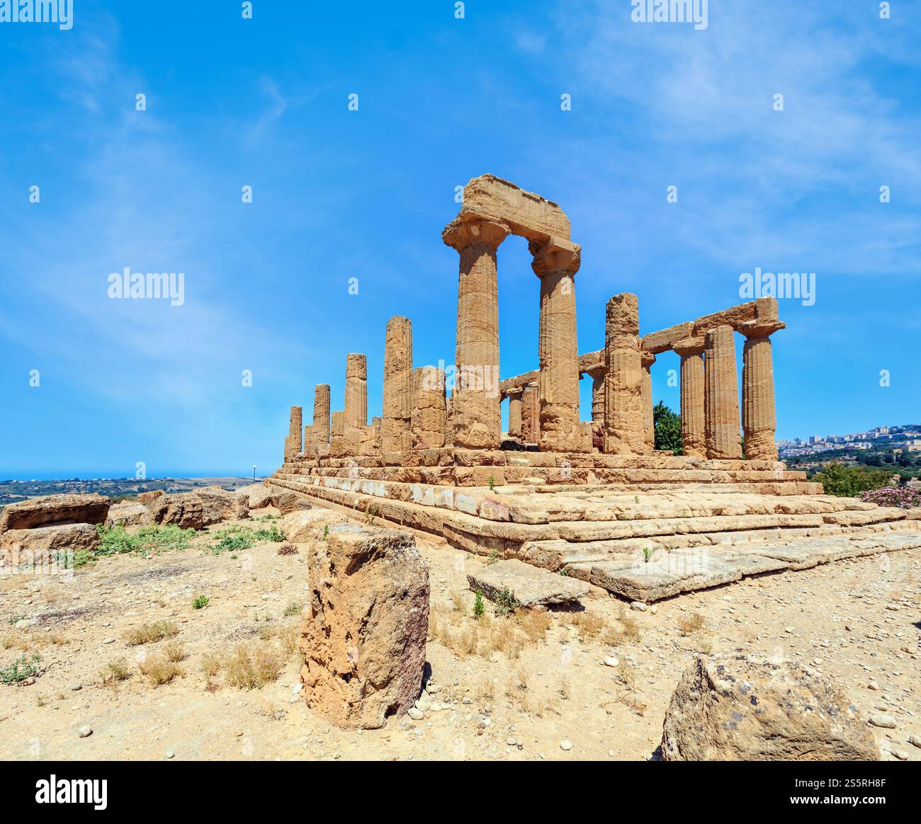 Temple of Juno in famous ancient Greece Valley of Temples, Agrigento ...