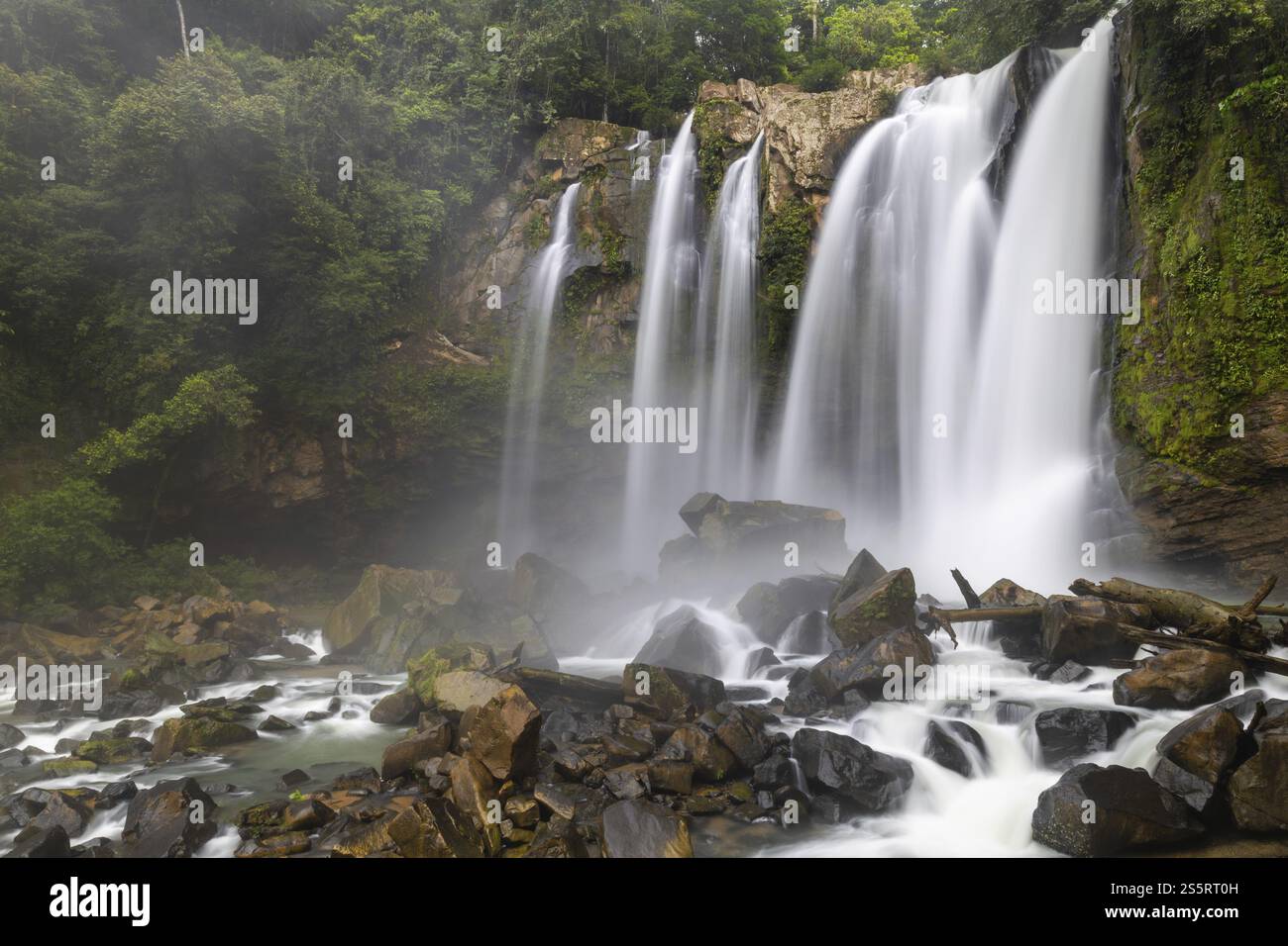 Nauyaca Waterfall, Dominical, Puentarenas, Costa Rica, Central America ...