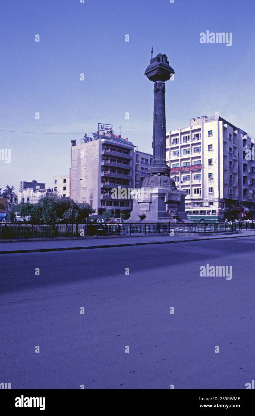 Marjeh Square, Martyrs Square, Sahat ash-Shuhada, with a bronze column ...