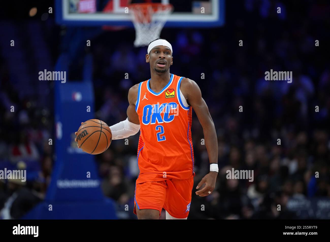 Oklahoma City Thunder's Shai Gilgeous-Alexander plays during an NBA ...