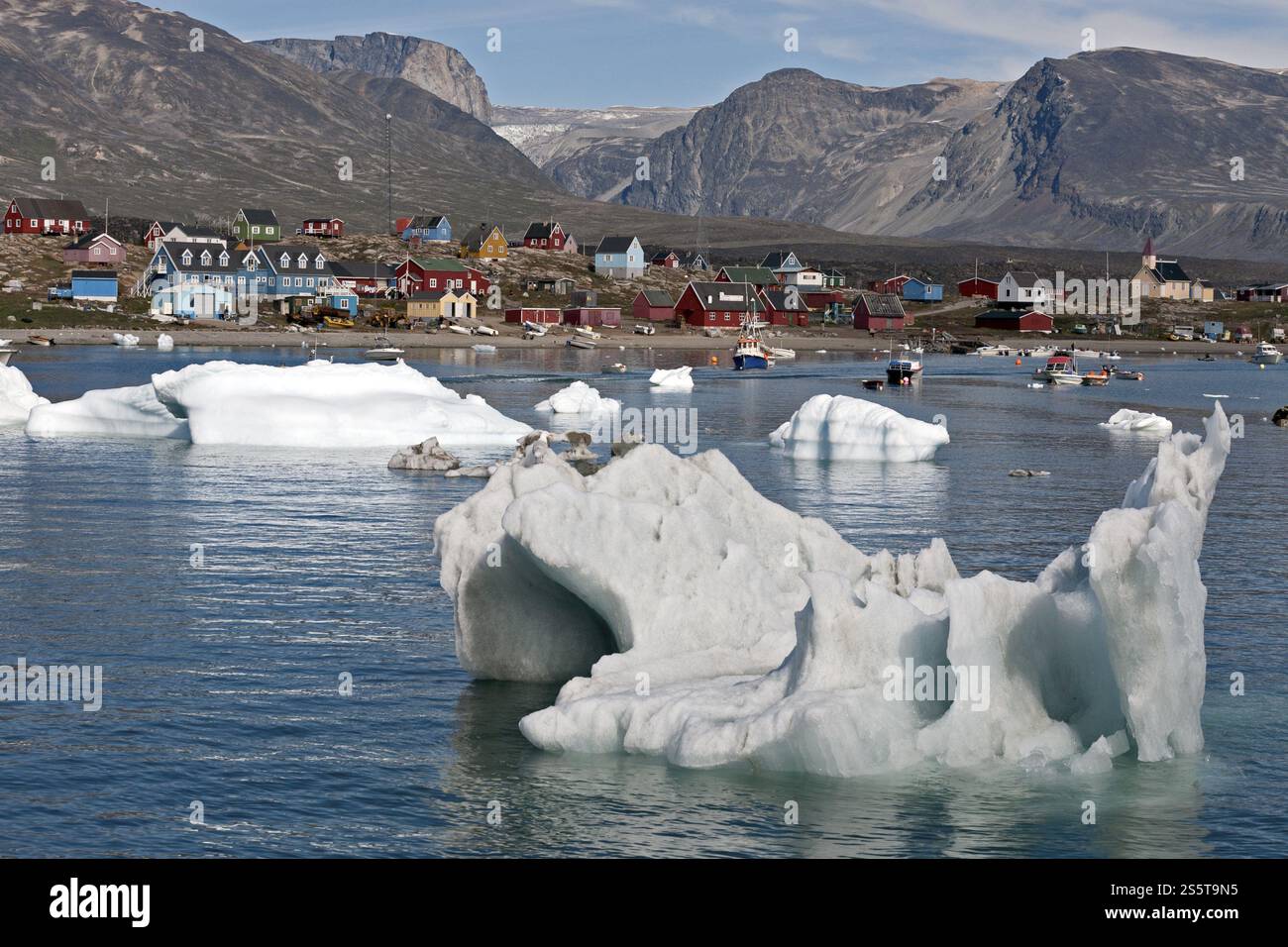 Inuit village Saqqaq at Disko Bay, Greenland, North America Stock Photo ...
