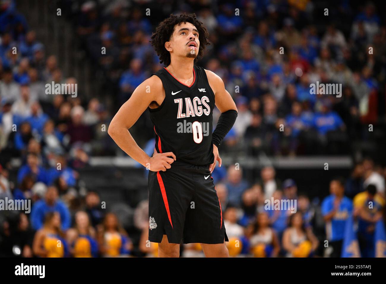 INGLEWOOD, CA - DECEMBER 28: Gonzaga Bulldogs guard Ryan Nembhard (0) looks on during the West ...
