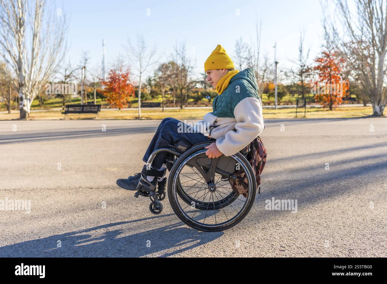 Person in wheelchair supports hi-res stock photography and images - Alamy