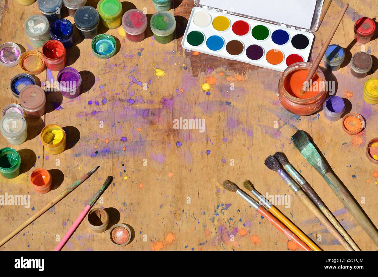 Still life, showing an interest in watercolor painting and art. A lot ...