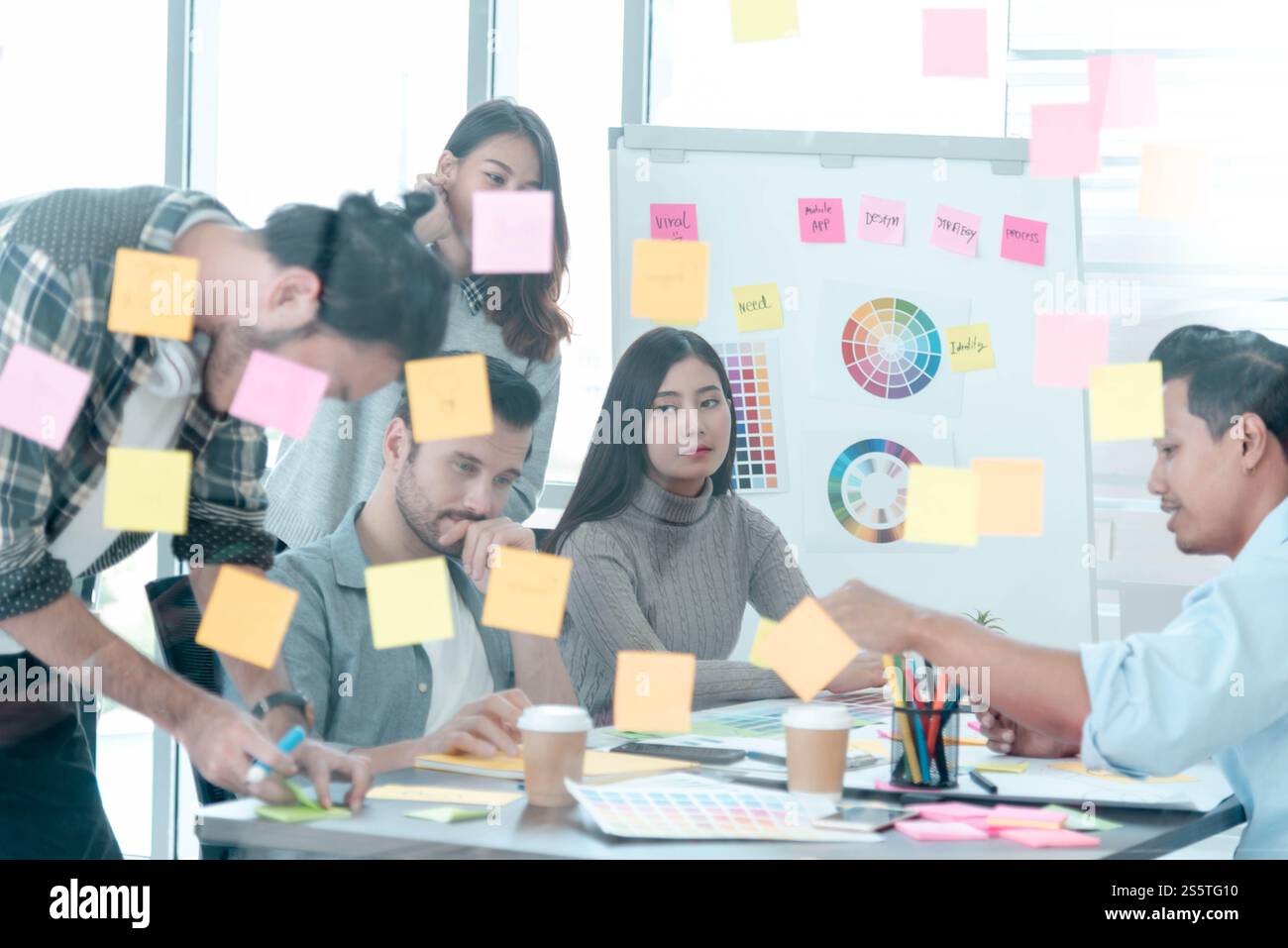 Brainstorming diversity creative design use post it sticky note team ...