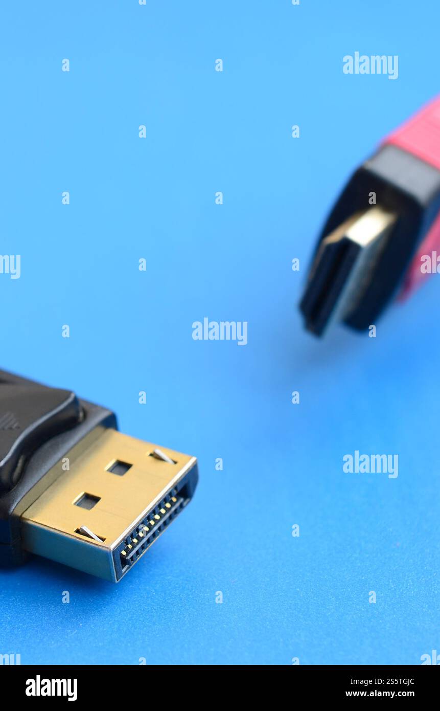 Audio video HDMI computer cable plug and 20-pin male DisplayPort gold ...