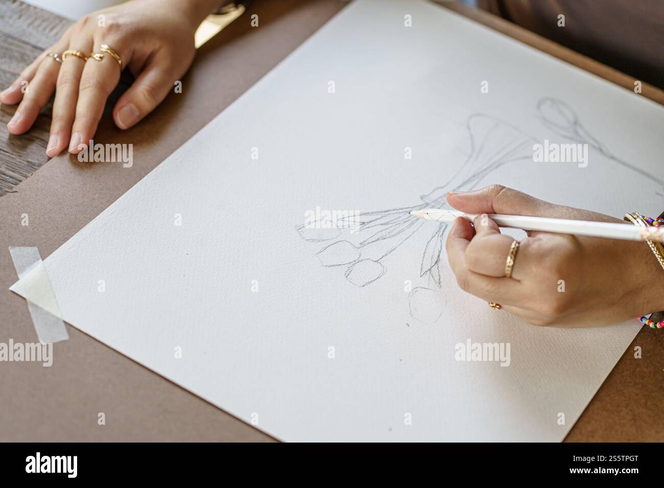 Artist drawing by pencil. woman drawing sketching Art Painting For ...