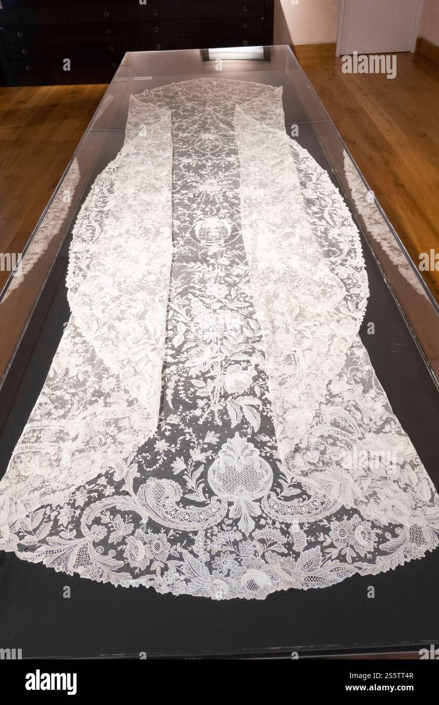 Museum of lace venice hi-res stock photography and images - Alamy