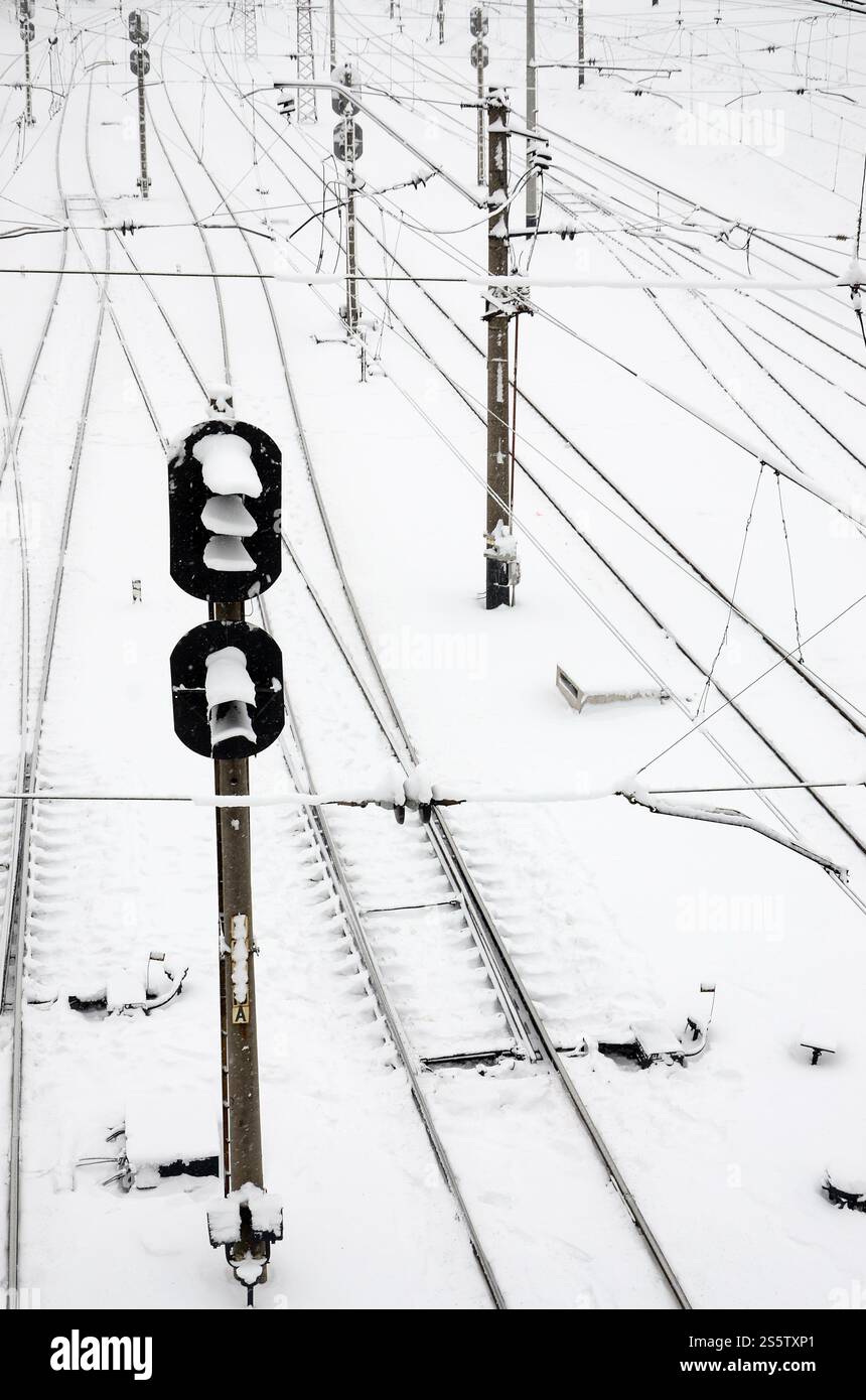 Winter railway landscape, Railway tracks in the snow-covered industrial ...